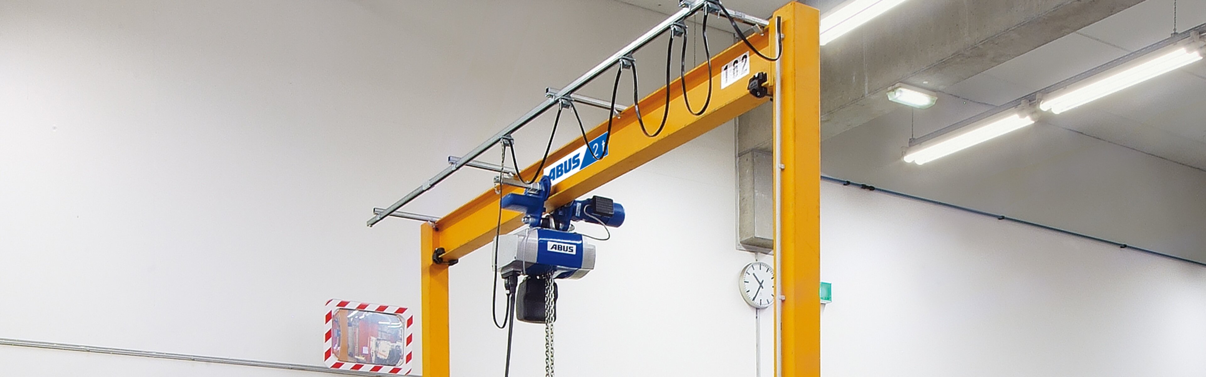 Portalkran mobil: Tragfähigkeiten bis 2 t | ABUS Kransysteme