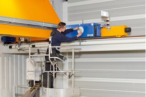 Portalkran mobil: Tragfähigkeiten bis 2 t | ABUS Kransysteme